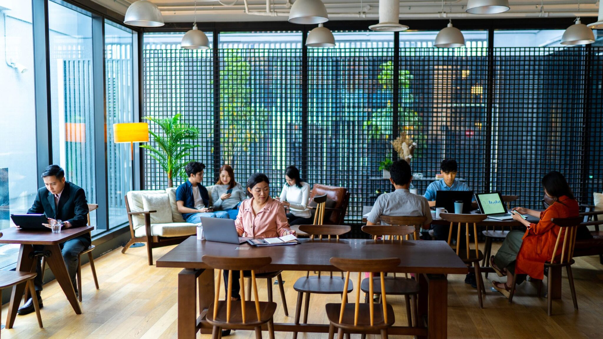 Why Switching to Coworking Spaces Are Right Fit for Your Business?