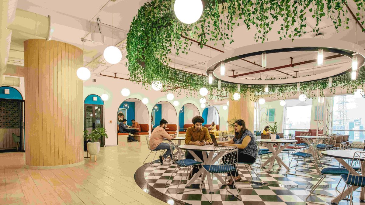 Top 5 Coolest Coworking Spaces in Cyber Hub Gurgaon